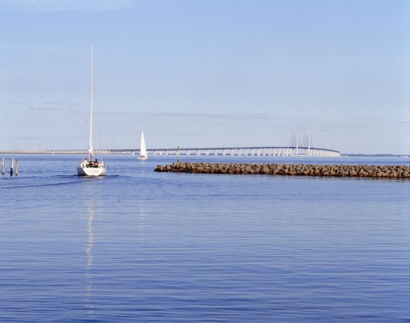 Copenhagen: Tour Across the Øresund Bridge to Lund and Malmö - An Introduction to the Tour Experience