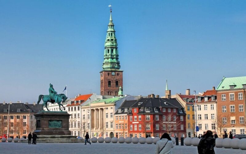 Copenhagen Tour in Spanish - Authentic Insights from Reviews