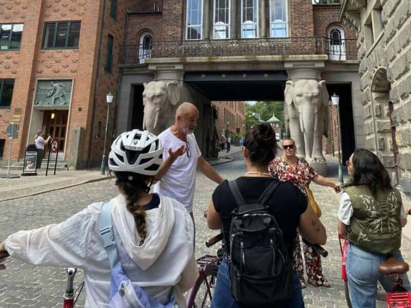 Copenhagen: Vegan/Vegetarian Food Bike Tour with Tastings - The Itinerary: Pedaling Through Foodie Neighborhoods