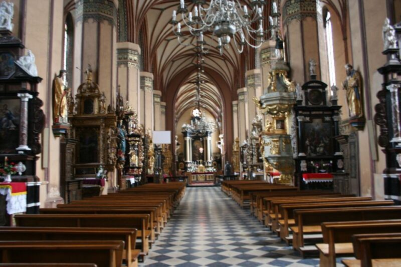 Copernicus Trail in Frombork Private Tour from Gdansk by Car - Key Points