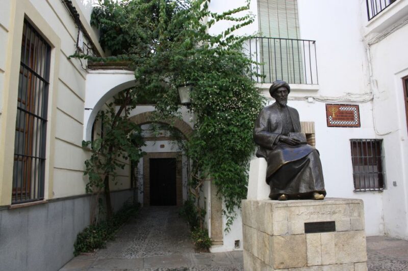 Cordoba: Jewish Quarter Walking Tour - Who Should Consider This Tour?