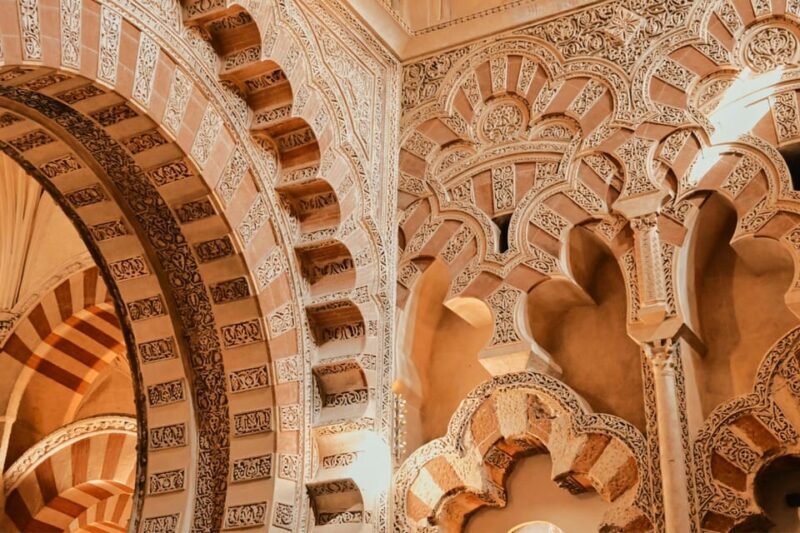 Cordoba: Mosque-Cathedral and Jewish Quarter Guided Tour - Key Points
