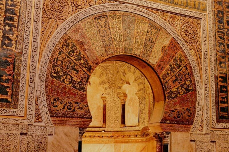 Cordoba: Mosque-Cathedral and Jewish Quarter Guided Tour - A Deep Dive into the Tour Experience