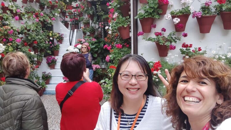 Córdoba Patio Competition: A unique experience of flowers and tradition. - A Closer Look at the Córdoba Patio Competition Tour