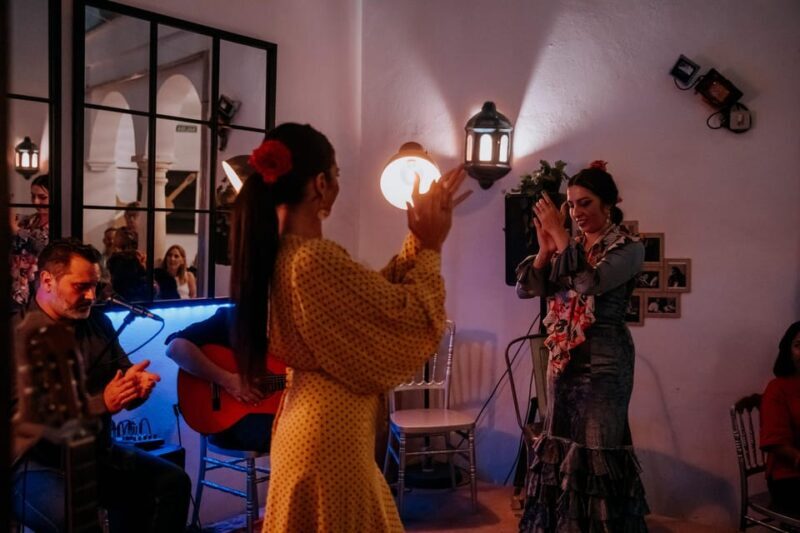 Córdoba: Tablao Flamenco at Doble de Cepa with Optional Meal - Authenticity and Value