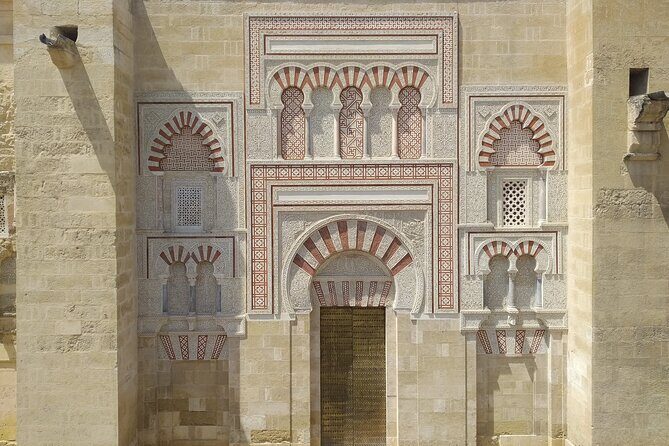 Cordoba tour Mosque-Cathedral & Jewish Quarter, max. 8 people - What Makes This Tour Stand Out?