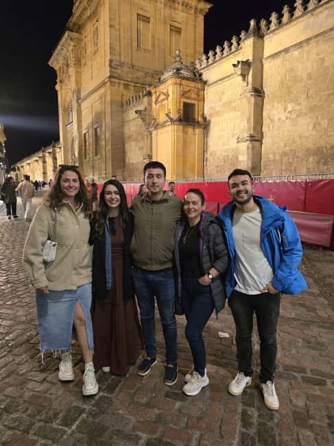 Córdoba: Tour of the Mosque-Cathedral, the Roman Bridge, and the Jewish Quarter. - Who Should Consider This Tour