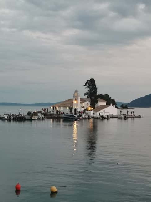 Corfu: 2hrs Sunset Cruise - Corfu town coastline & 2 islands - FAQs