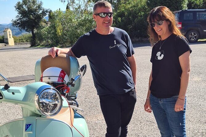 Corfu 300cc Vespa Scooter Rental - An In-Depth Look at the Vespa Experience in Corfu