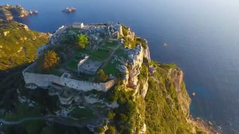 Corfu: Achilleion Palace, Palaiokastritsa, and Old Town Tour - Exploring Corfus Top Attractions in a Short Tour