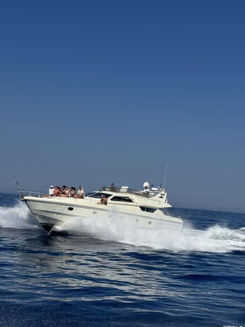 Corfu: All in One Cruise to Paxos - Antipaxos - Blue Lagoon - A Practical Guide to Your Ionian Sea Day
