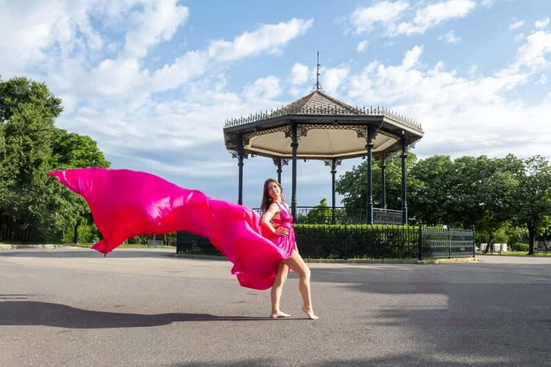 Corfu: Old Town Photoshoot in Flying Dress - An In-Depth Look at the Experience