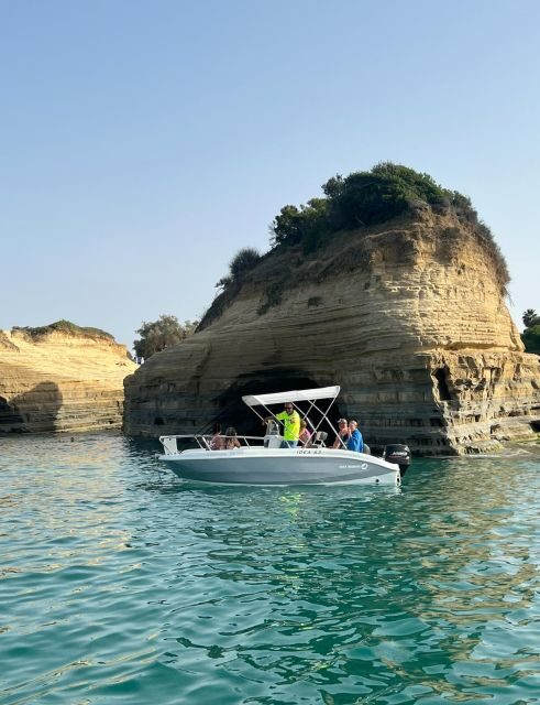 Corfu: Private Boat Trip with Skipper - Corfu: Private Boat Trip with Skipper – A Relaxing Way to See the Coastline