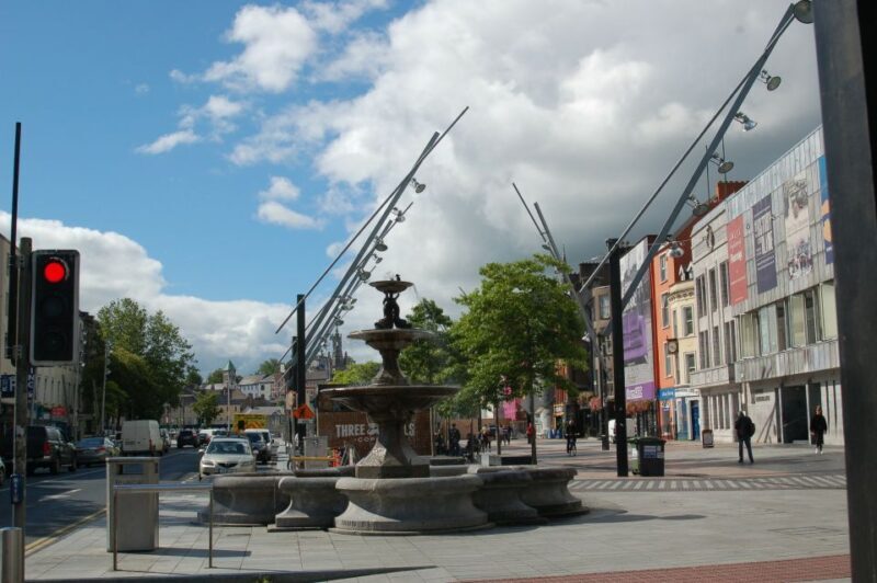 Cork: Guided Historical Walking Tour - Exploring Corks Past in About 75 Minutes