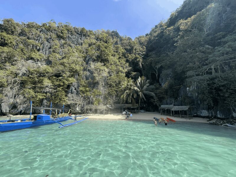 Coron: Private Boat Hire with Bespoke Guided Tour - FAQ