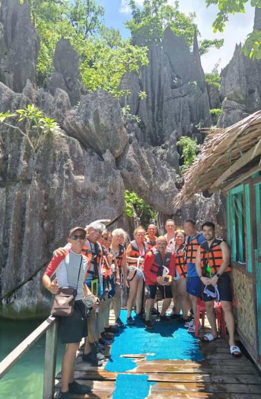 CORON TOUR - PRIVATE BOAT RENTAL with LUNCH (7 Destinations) - Key Points