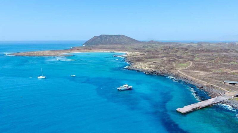 Corralejo: Snorkeling on Lobos Island & Return Ferry Ticket - What You Can Expect from the Tour