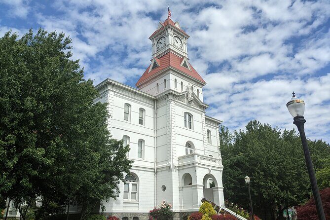 Corvallis Scavenger Hunt Walking Tour and Game - Key Points