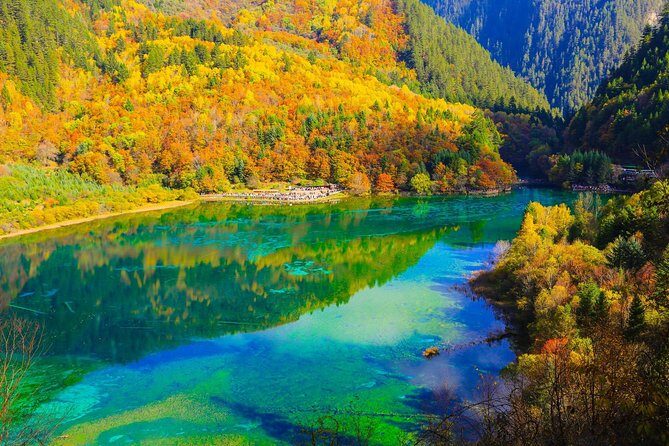 Cost Effective 3-Day Jiuzhaigou&Huanglong Join-In Tour - Day 1: Discovering Songpan County