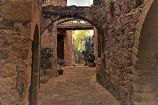 Costa Brava Private Experience by Car with local expertise - The Sum Up