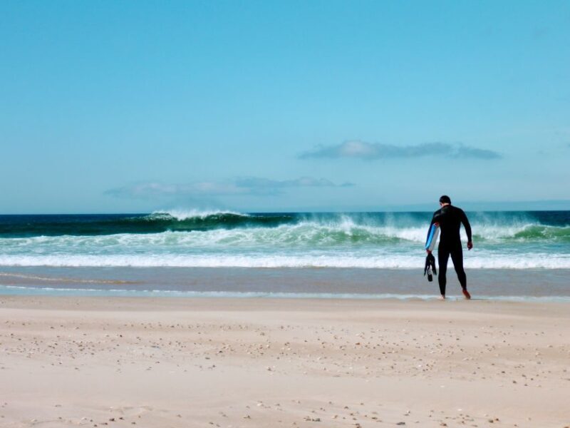 Costa da Caparica: Bodyboard Experience - An Inviting Introduction to Portugal’s Surfing Coast