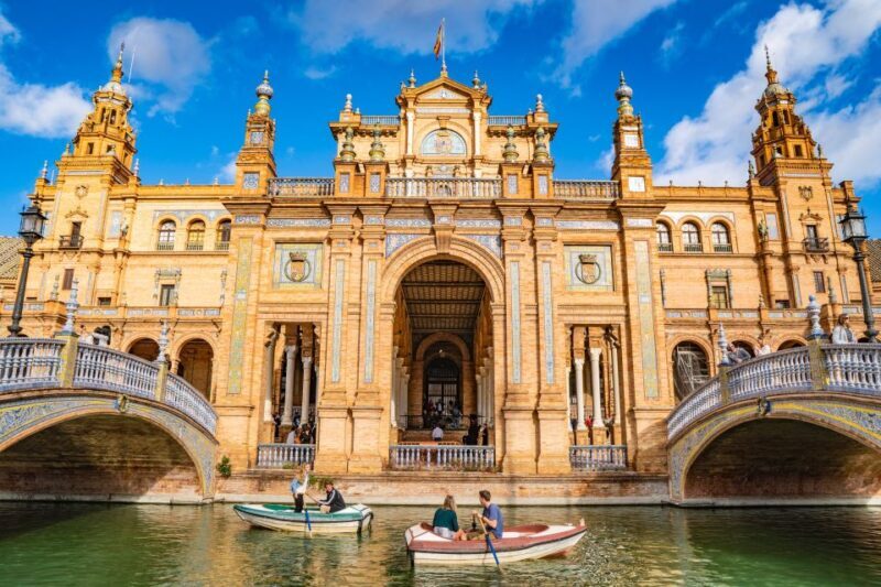 Costa del Sol: The Alcázar & Seville Cathedral Private Tour - Key Points
