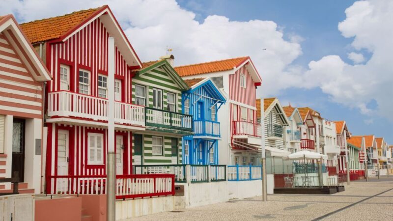 Costa Nova Tour Color "Stripe Houses" - Practical Details and What to Expect