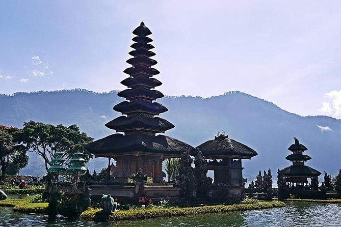 Costumize trip Sekumpul Waterfall,Wanagiri Hill Hidden & Handara Gate Heaven - Key Points