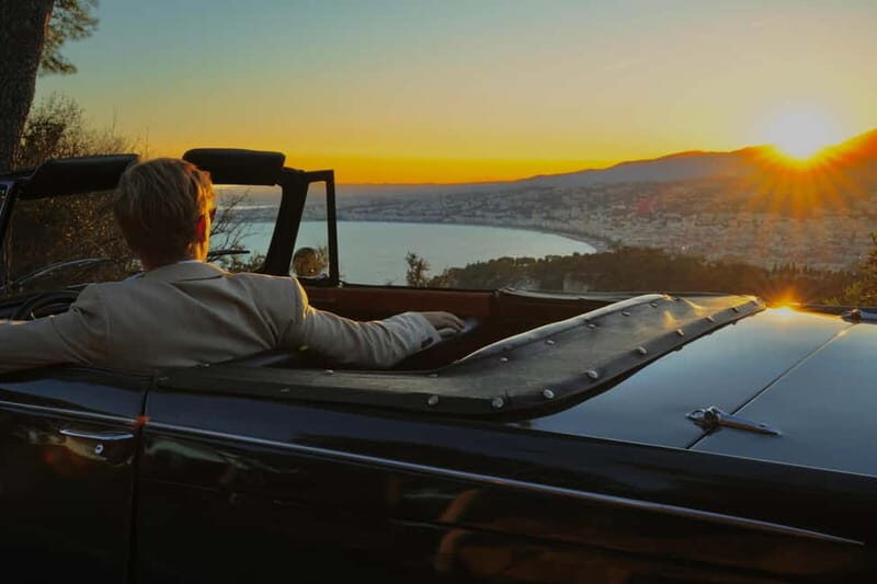 Côte d'Azur: Private tour in a convertible classic car - Key Points