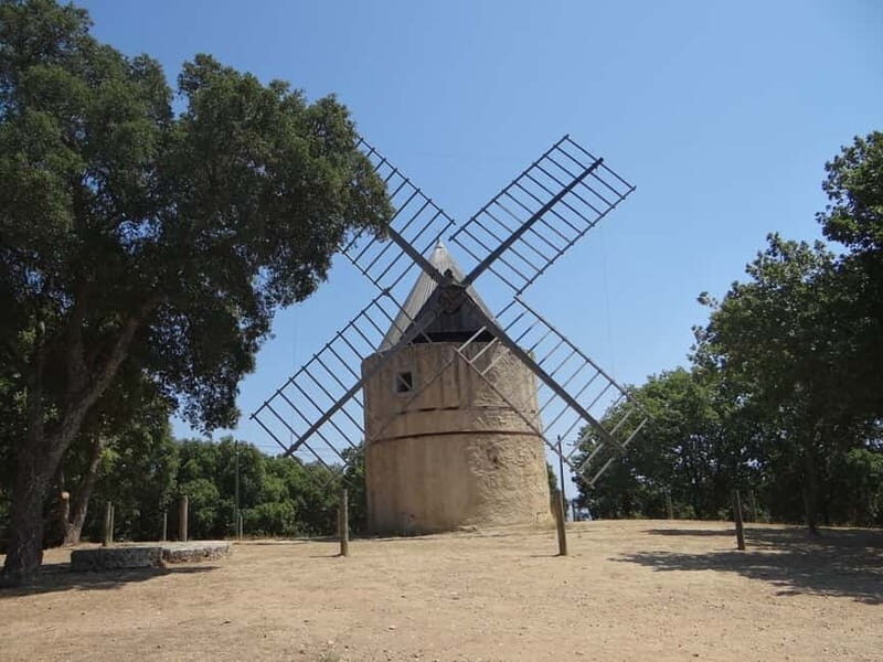 Coteaux d'Aix: Ste Victoire Wine Tour & Cezanne route - Optional Lunch and Flexibility