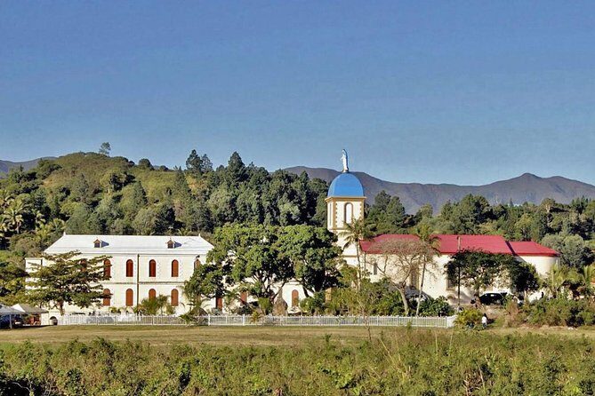 Country Tour (2h30) included Tjibaou Cultural Center & Church - Authentic Insights from Travelers