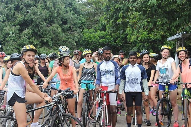 Countryside Cycling Tour in Colombo - Key Points