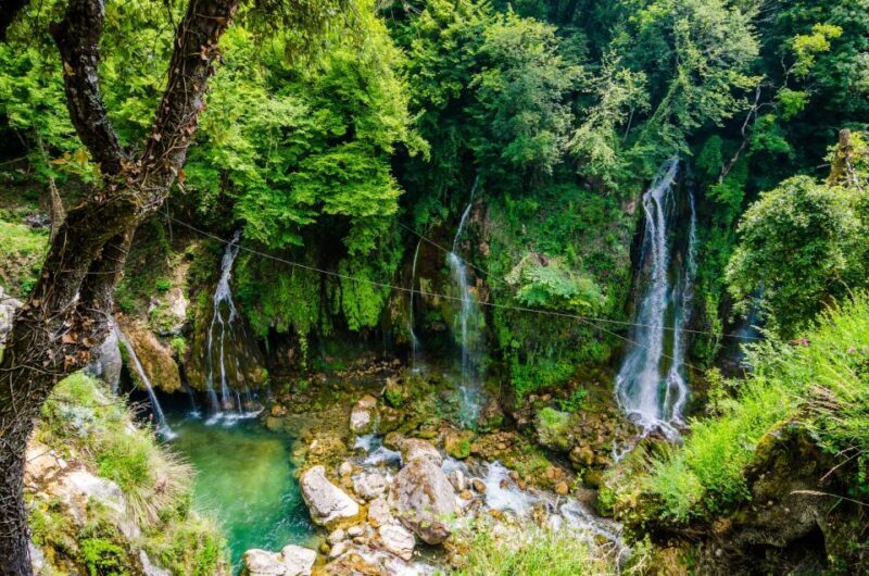 Countryside, Medieval Village and Lake Private Guided Tour - Medieval Marvel: Gourdon