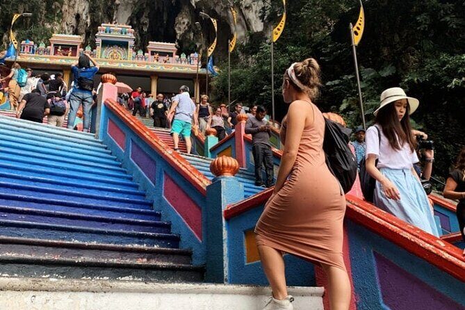 Countryside Tour Waterfall, Hot Springs & Batu Caves With Lunch - Kanching Falls: Nature’s Cascade