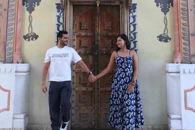 Couple Photoshoot in Jaipur Iconic Locations - The Sum Up