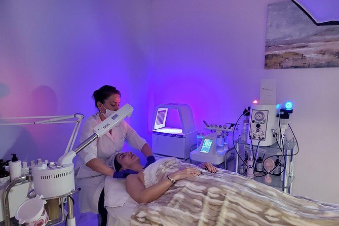 Couples Massage and Facial - Who Should Consider This Experience?