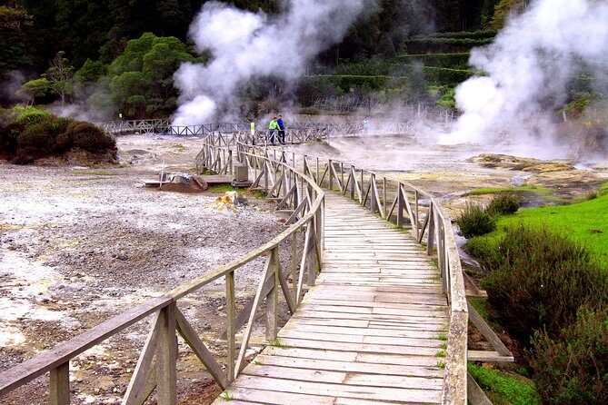 Couples PRIVATE Hybrid 4X4 Tour - Furnas (Inc Hot Springs and 3 Course Lunch) - Authentic Insights from Reviewers