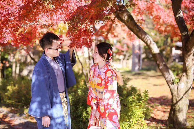 Couples' special kimono experience - The Bottom Line
