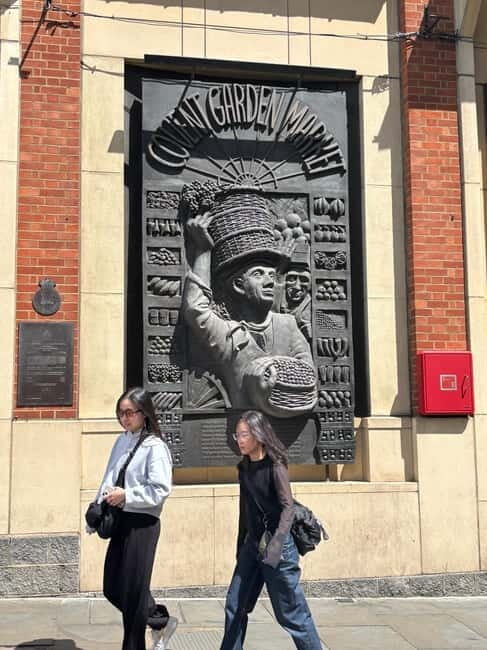 Covent Garden Tour; ghosts and theaters with tarot cards at the end - An In-Depth Look at the Covent Garden Ghosts, Theaters, and Secrets Tour