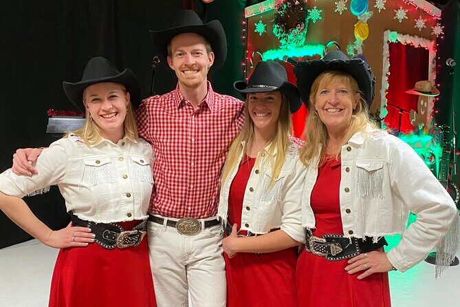 Cowboy Christmas Show & Dinner at Firelight Barn in Henderson NV - Who Should Consider This Experience?