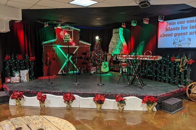 Cowboy Christmas Show & Dinner at Firelight Barn in Henderson NV - FAQ