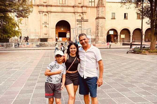 Coyoacan and Lake Xochimilco Magic Quarter Private Tour - A Deep Dive into the Itinerary and What You Can Expect