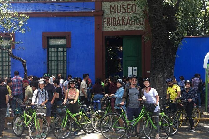 Coyoacán Walking Tour: Access to Frida Kahlo Museum & Tacos - Who Will Love This Tour?
