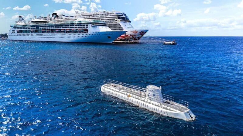 Cozumel: Atlantis Submarine Adventure - Cozumel: Atlantis Submarine Adventure — A Deep Dive into Underwater Wonder