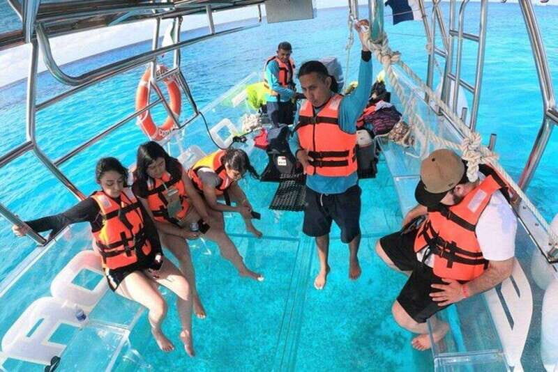 Cozumel: Clearboat in Cozumel + Snorkel + Refreshments!! - An In-Depth Look at the Experience