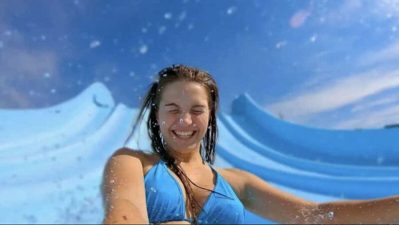 Cozumel: Day Pass with Buffet, Open Bar & Water Park at KUZÁ - Arrival and Setting the Scene