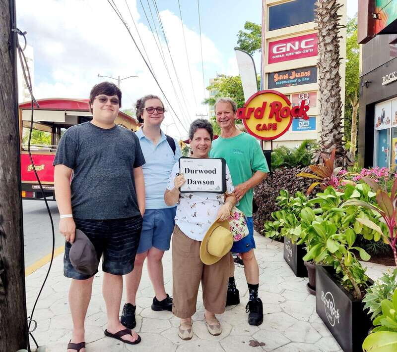 Cozumel: Downtown, Shopping & Beach Break - Key Points
