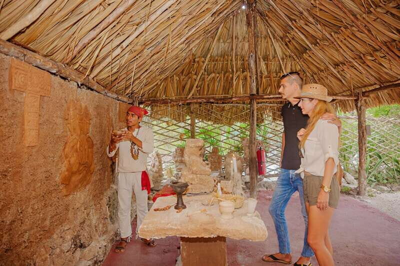 Cozumel: General Entrance to Mayan Bee Sanctuary - The Sum Up