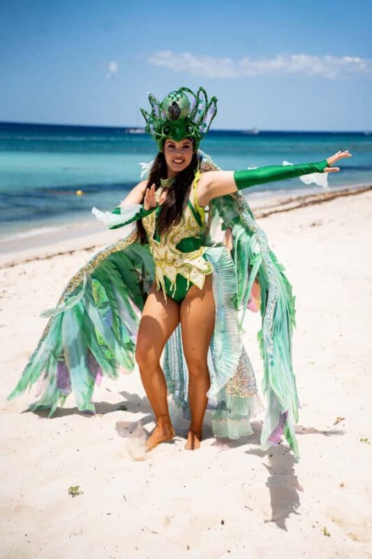 Cozumel: KUZÁ Day Pass, Buffet, Open Bar & El Cielo Snorkel - Relaxation at KUZÁ Beach Parks