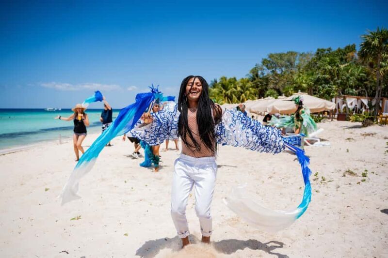 Cozumel: KUZÁ Day Pass, Buffet, Open Bar & El Cielo Snorkel - Additional Amenities and Activities